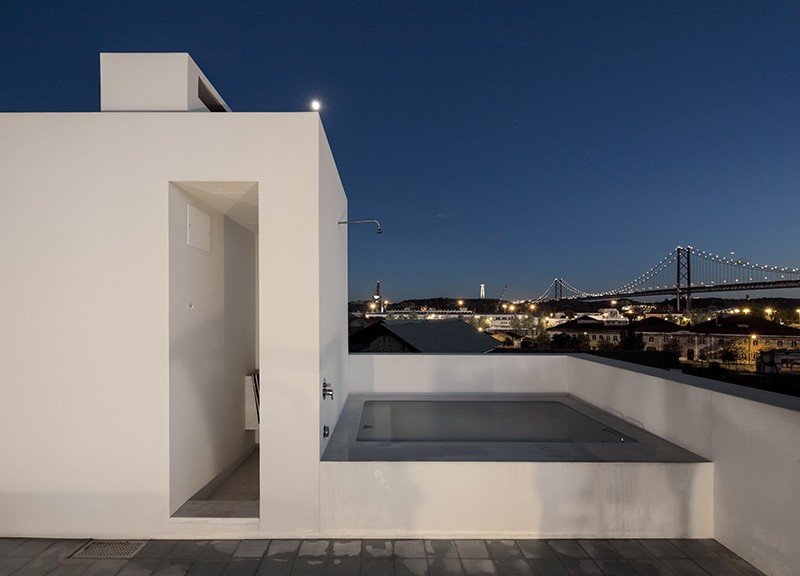 Private Urban Paradise: 13 Dreamy Residential Rooftop Pools & Gardens ...