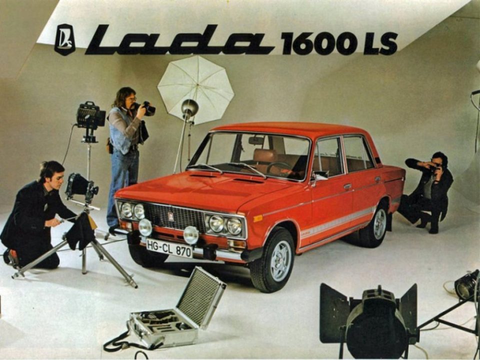 Unfree Wheeling: Amusingly Surreal Vintage Soviet Auto Ads | Urbanist