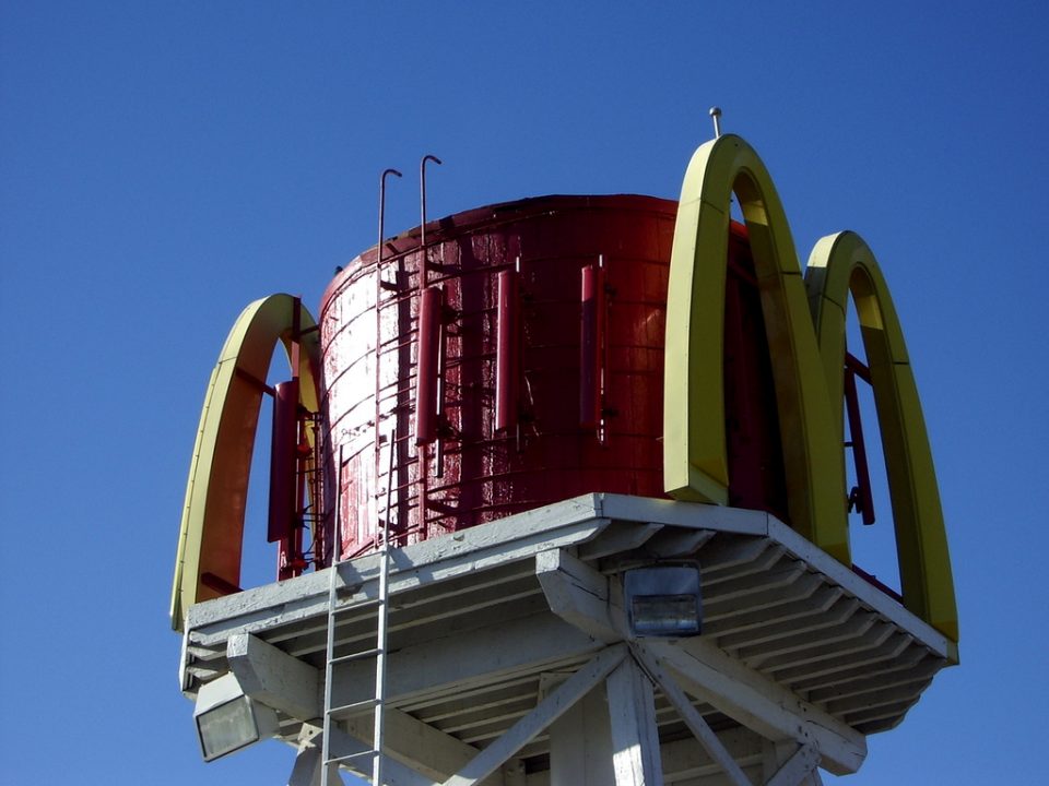 Wet Look: 12 (More) Cool Creative Water Tanks & Towers | Urbanist