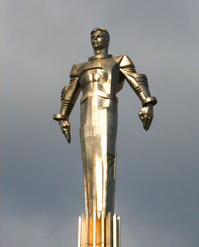 Staggering Statues: 7 Monumental Wonders of the Former Soviet Union ...