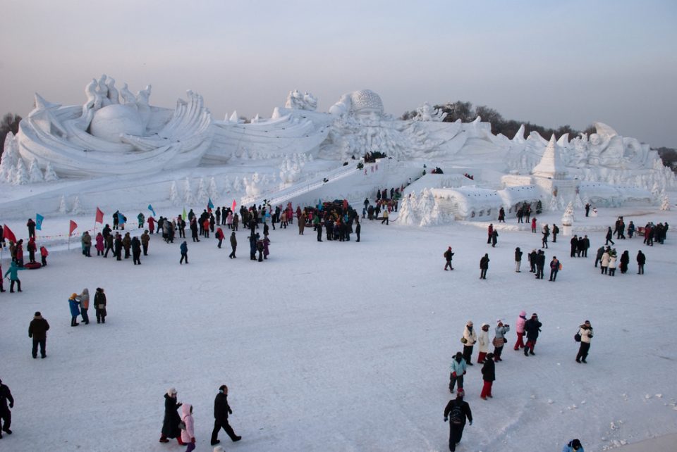 City of Ice: 20 Photos of China’s Amazing Annual Snow Sculptures | Urbanist