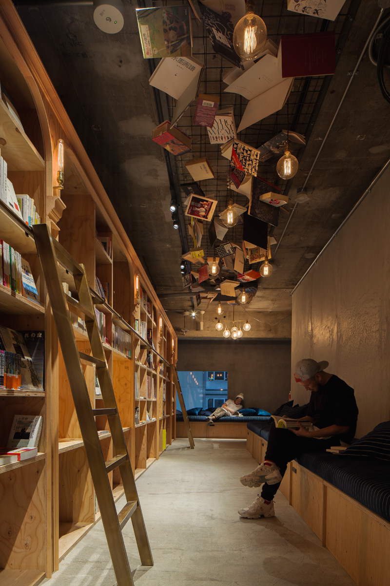 Book and Bed Hostel: Your Dream to Sleep in a Library Came True | Urbanist
