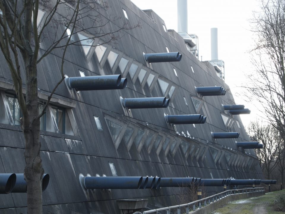 Evil Architecture: 15 Ominous-Looking Buildings Fit for Scheming ...