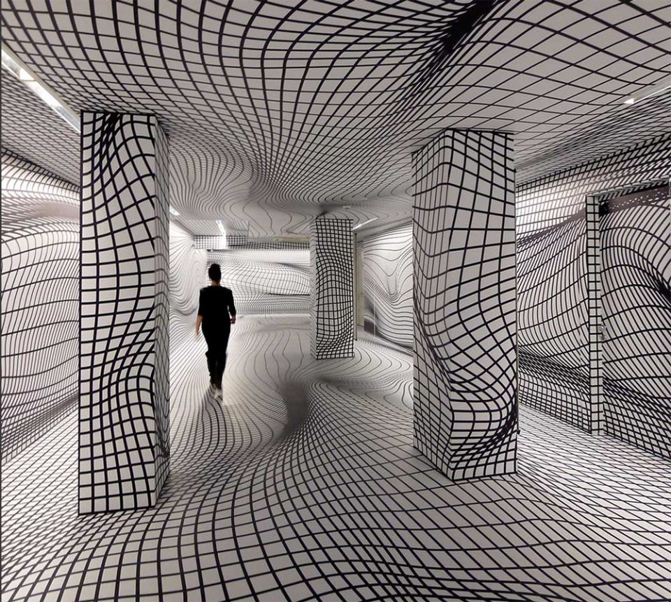 Vertigo Wallpaper: Warped 3D Room Illusions Transform Flat Gallery ...