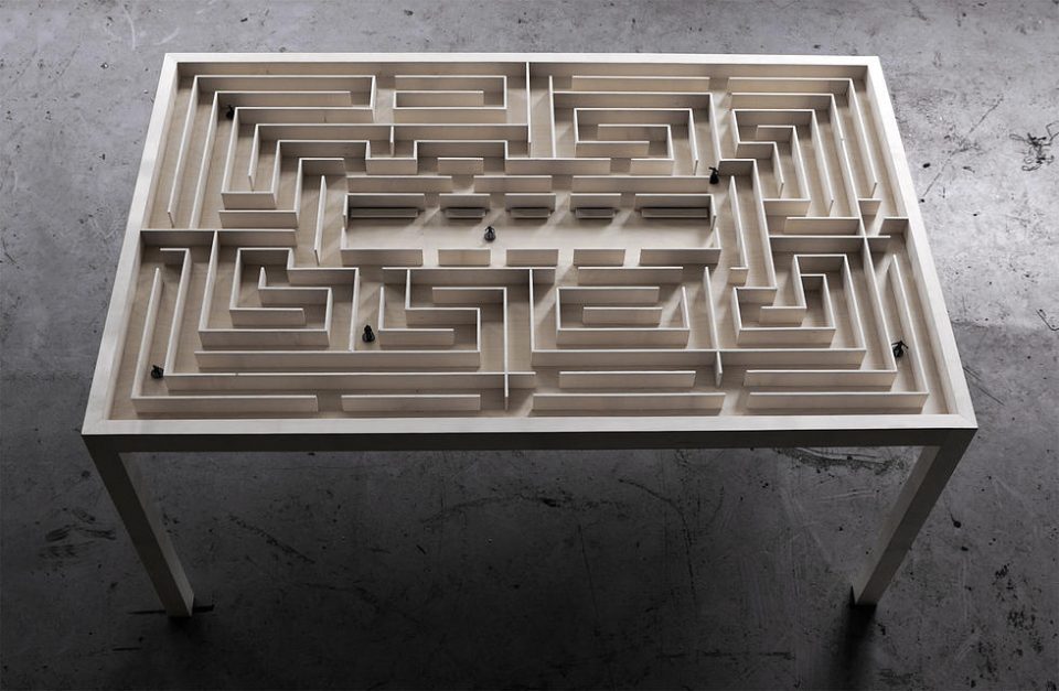 Modern Mazes: 15 Labyrinths Made of Glass, Steel, Light and Salt | Urbanist