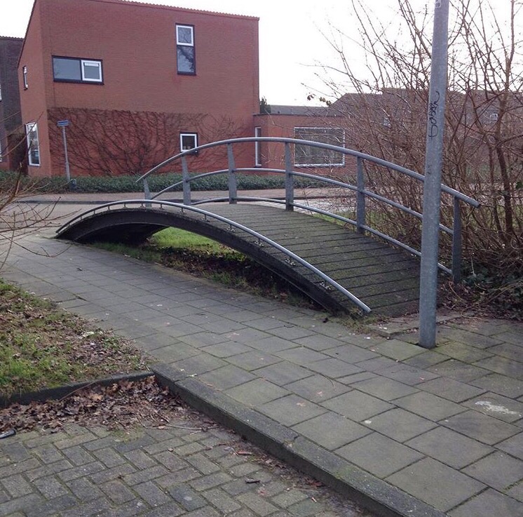 Architectural Relics: When Demolition Leaves Behind Nonsensical Structures - WebUrbanist