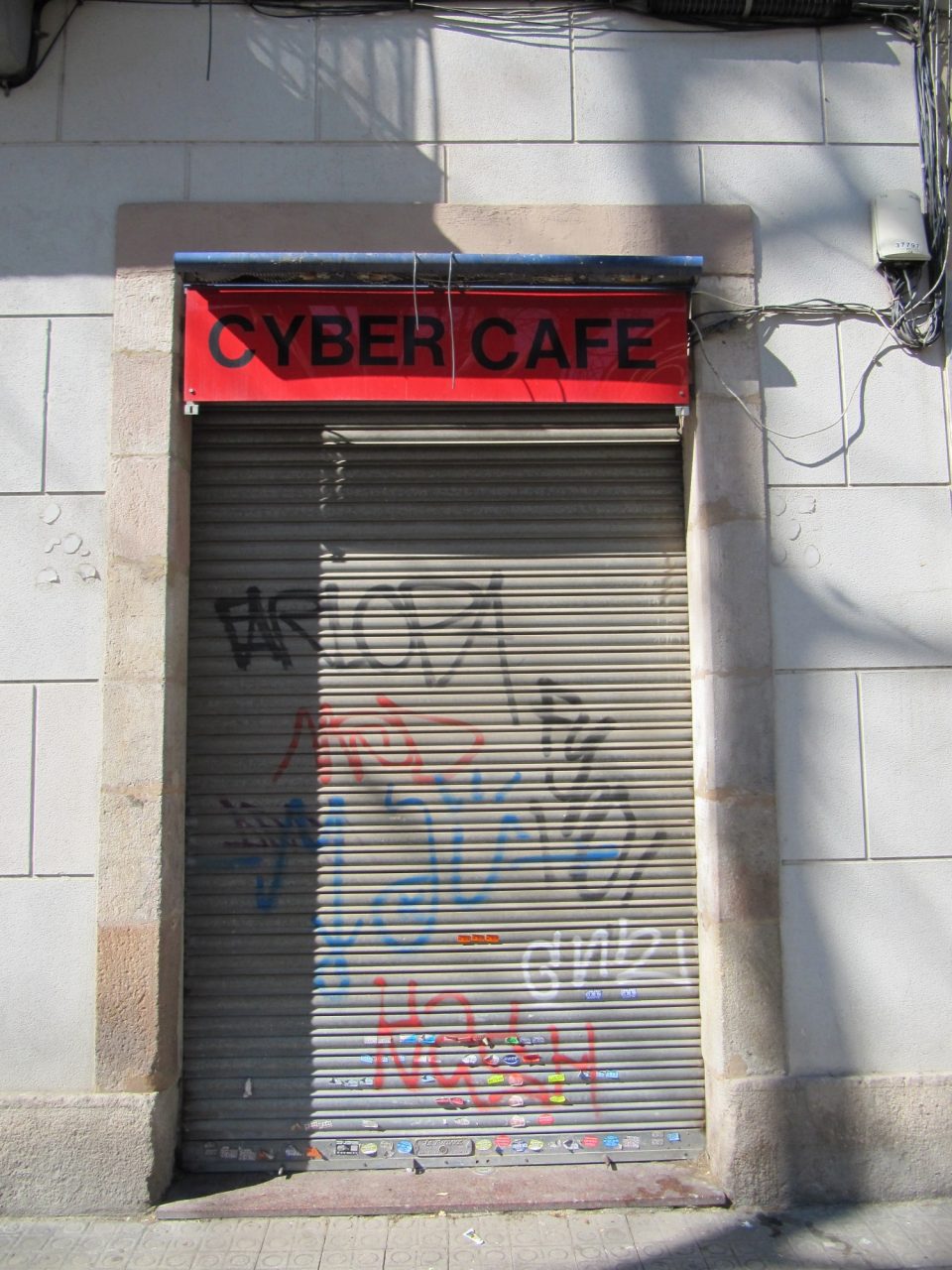 Lost Connection: 15 Closed & Abandoned Internet Cafés | Urbanist