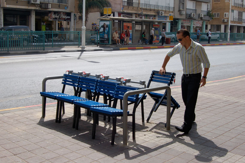 Modular Urbanism: Coin-Operated System of Portable Street Furniture ...