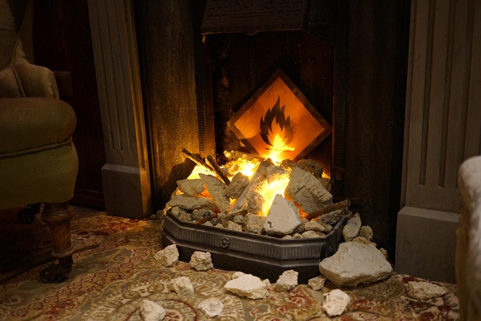 The Walled-Off Hotel: Banksy-Designed Rooms Overlook West Bank Barrier ...