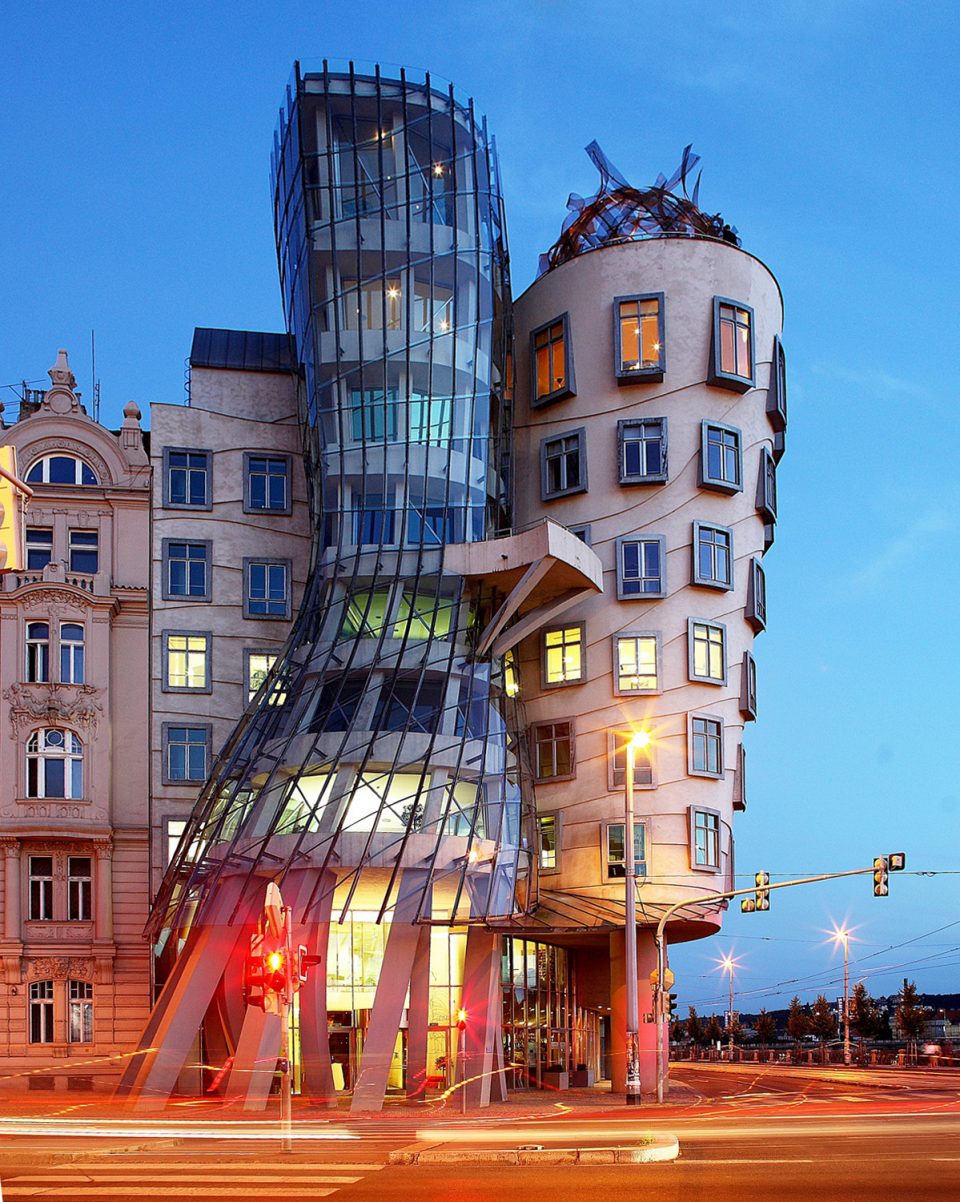 Optical Illusion Architecture: These 11 Buildings Are Not What They ...