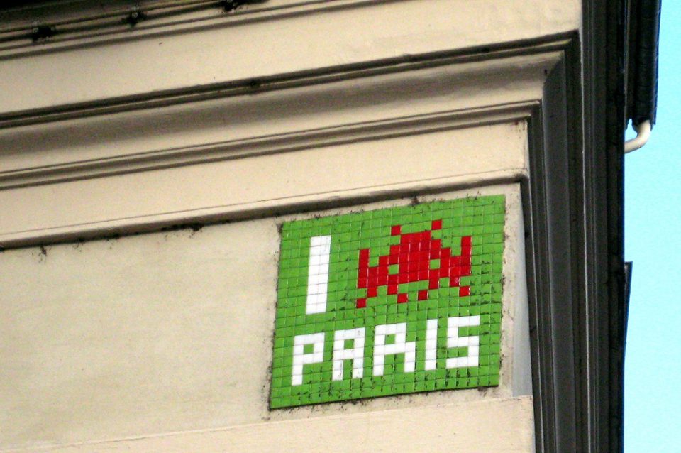 8-Bitten: Space Invaders Street Art Tells Tile Tales | Urbanist
