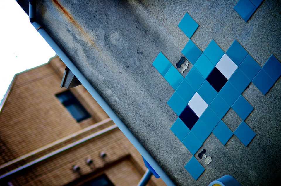 8-Bitten: Space Invaders Street Art Tells Tile Tales | Urbanist