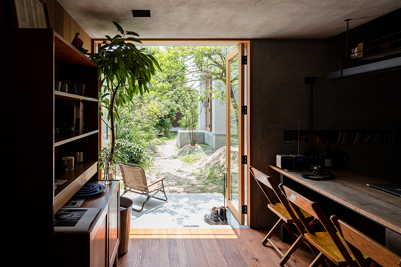 No Windows, No Problem: These 12 Houses Are Bright, Beautiful & Private ...