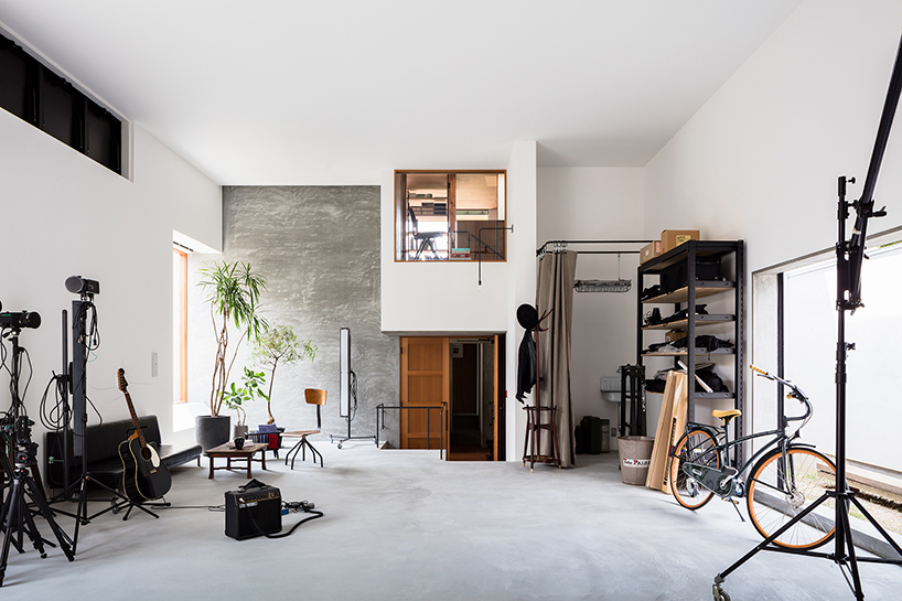 No Windows, No Problem: These 12 Houses Are Bright, Beautiful & Private ...