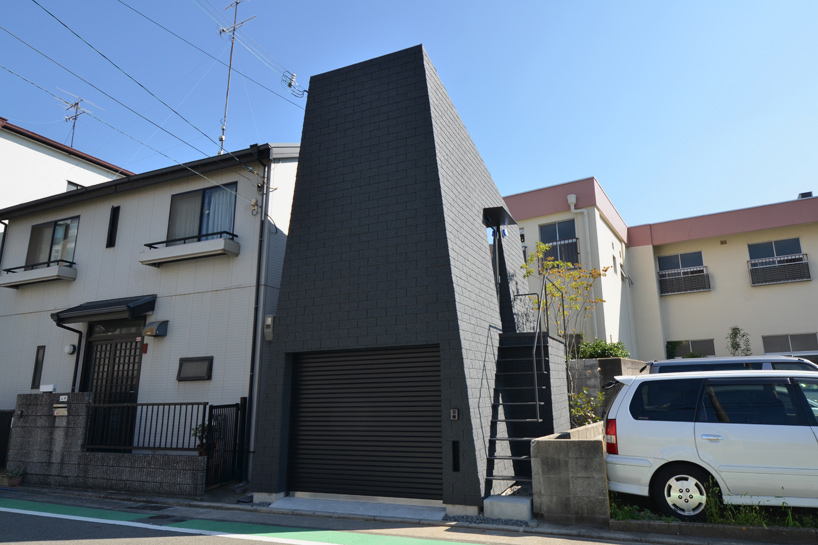 No Windows, No Problem: These 12 Houses Are Bright, Beautiful & Private ...