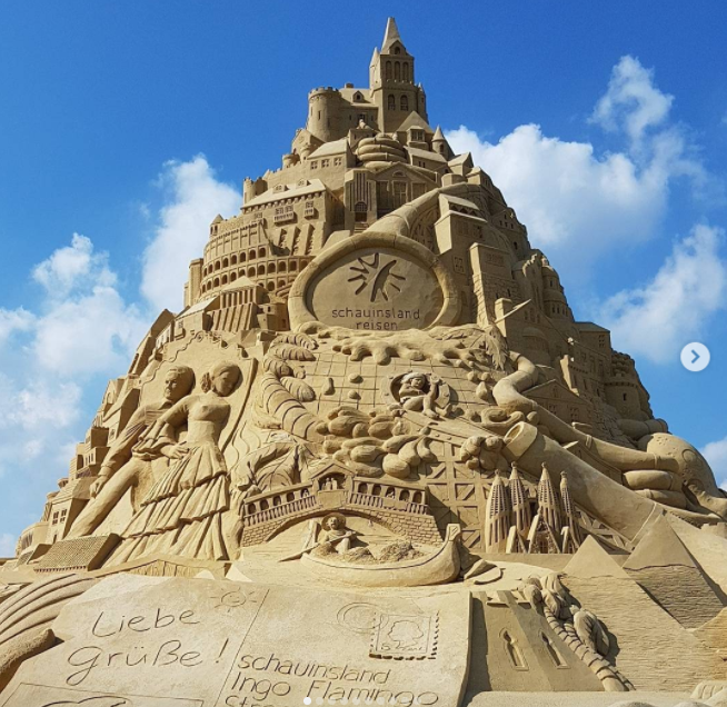 Sending Summer Off With a Bang: 55-Foot-Tall Sand Castle Snags World ...