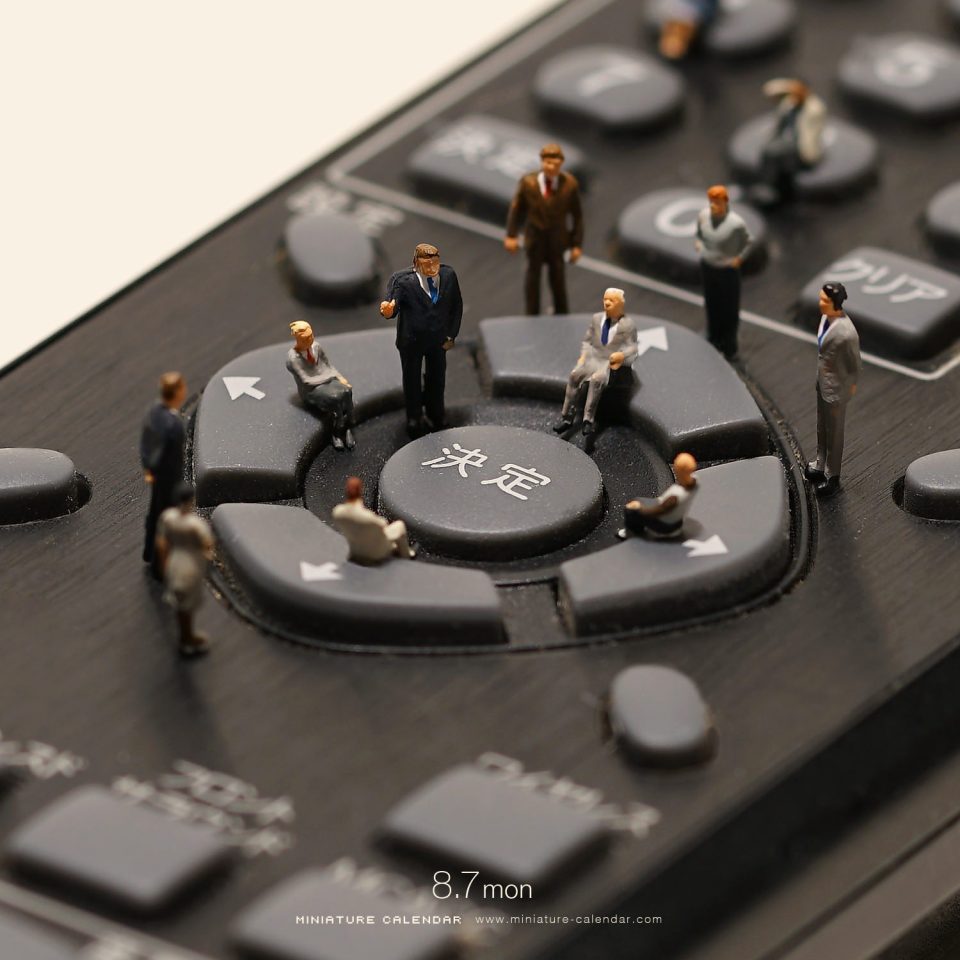 Miniature Calendar Photo Project: Tiny Scenes for Each Day of the Year ...