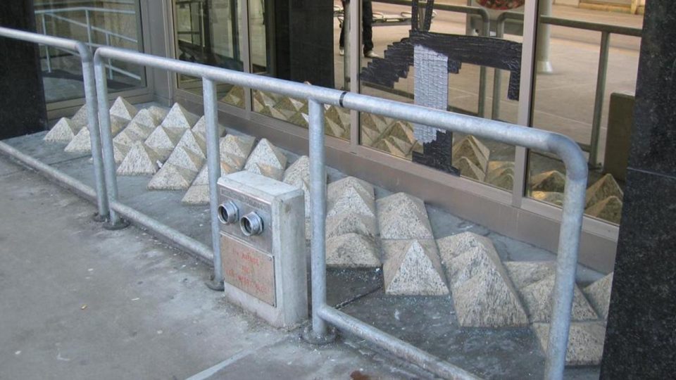 Hostile Urbanism: 22 Intentionally Inhospitable Examples of Defensive ...