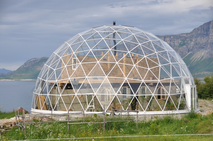 Fuller House: 15 Geodesic Dome Creations Pay Tribute to Bucky’s Classic ...