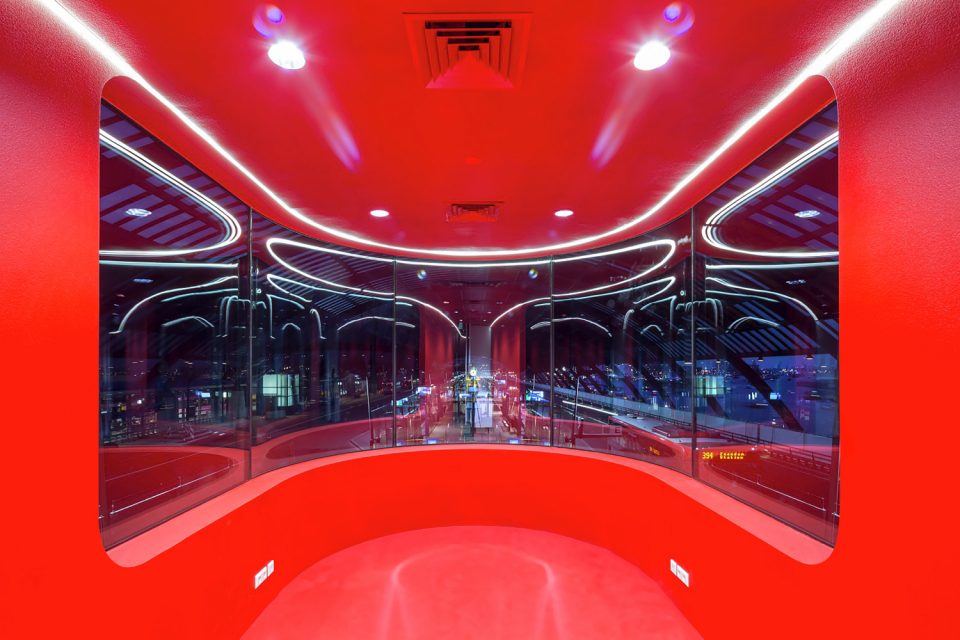 Rest Areas for the Weary: 13 Thoughtful Travel Facilities Enhance the ...