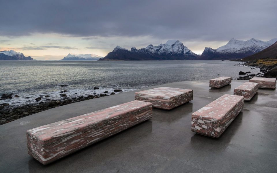 Rest Areas for the Weary: 13 Thoughtful Travel Facilities Enhance the ...