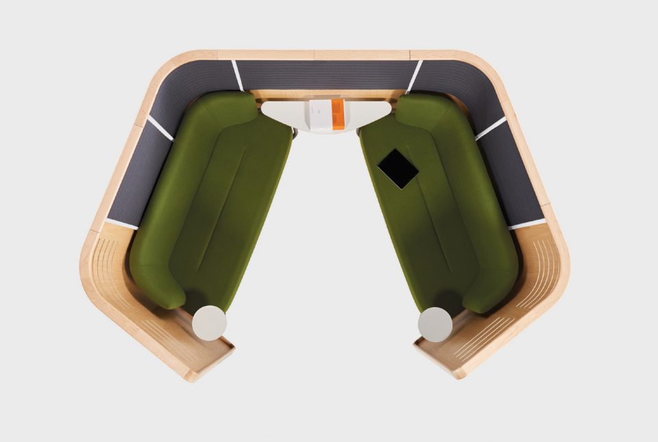 Bye Bye Boring Workspace: 12 Office Arrangements That Feel Fresh & Fun ...