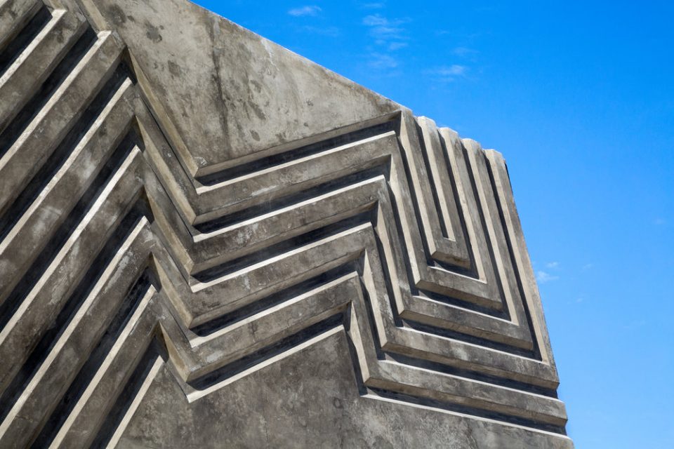 Cool Concrete: 10 Structures Taking a Refreshing Approach to This Raw ...