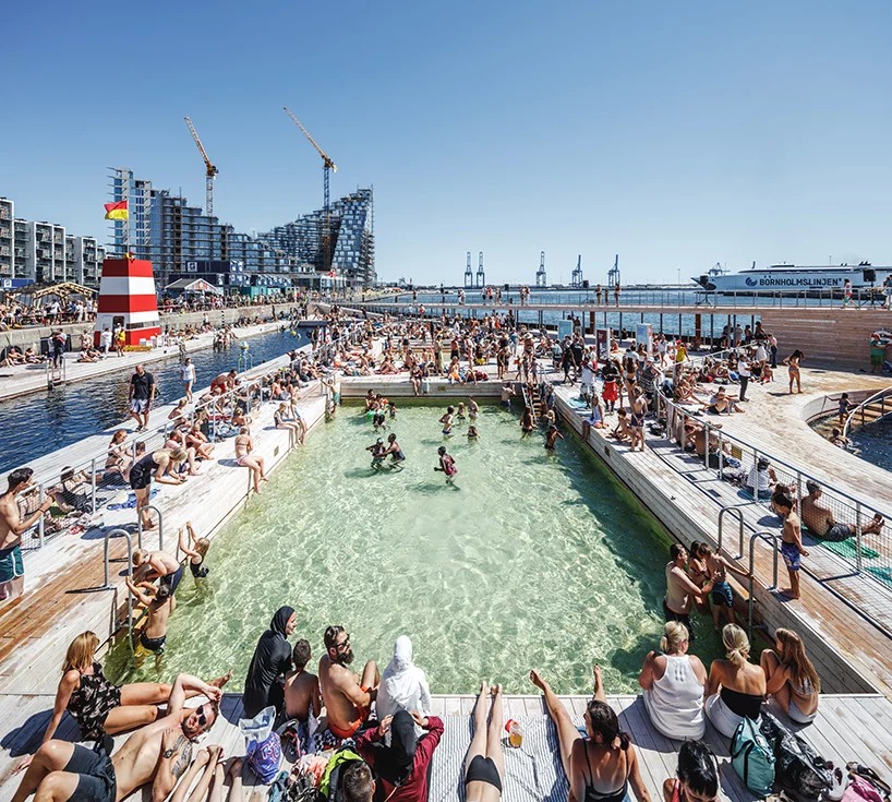 Swim BIG: Artificial Island Supports World’s Largest Saltwater Pool ...