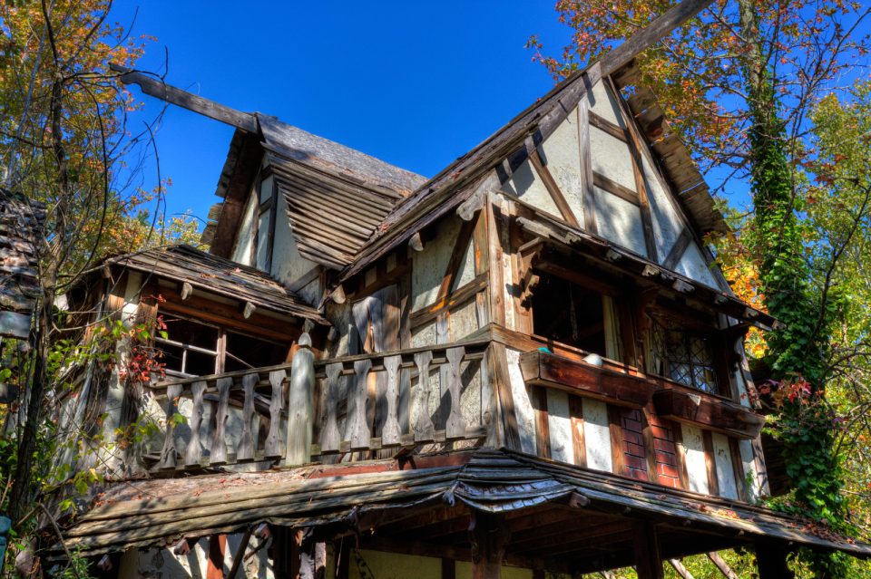 Out Of Time: Abandoned Virginia Renaissance Faire | Urbanist