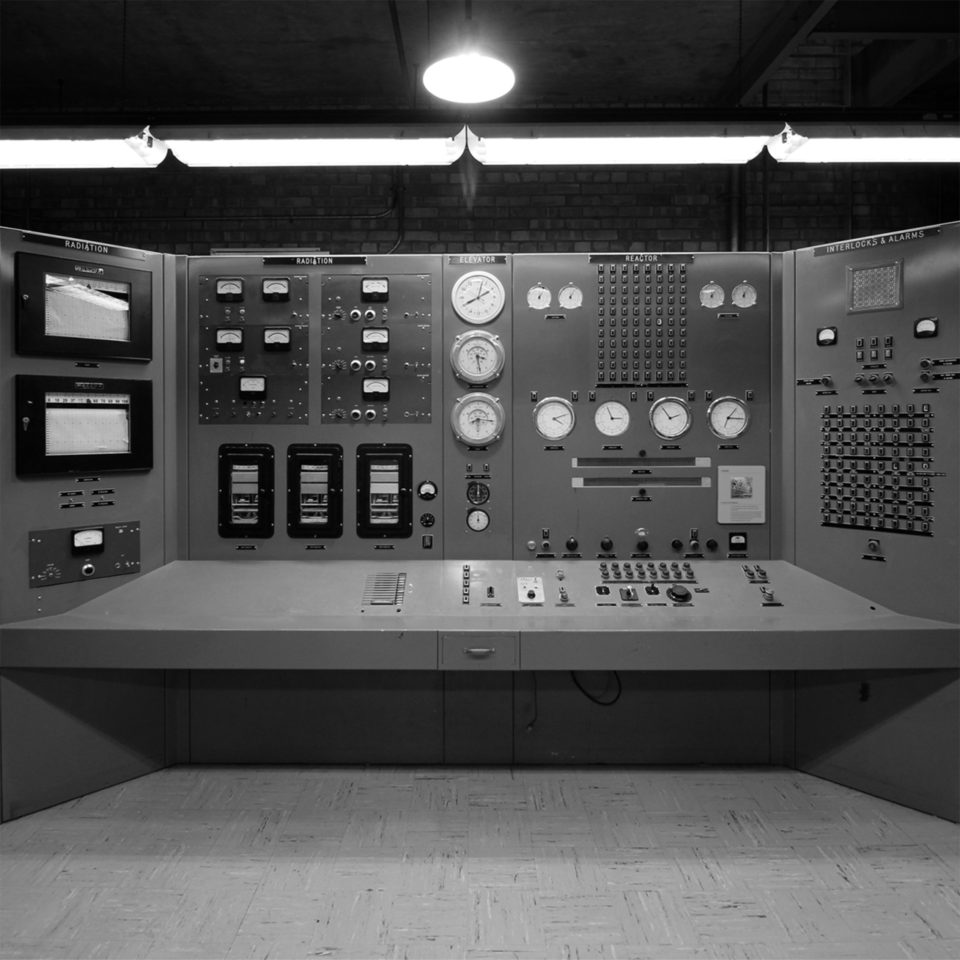 Atomic Alchemy: Photographs of Nuclear Landscapes in the American West ...